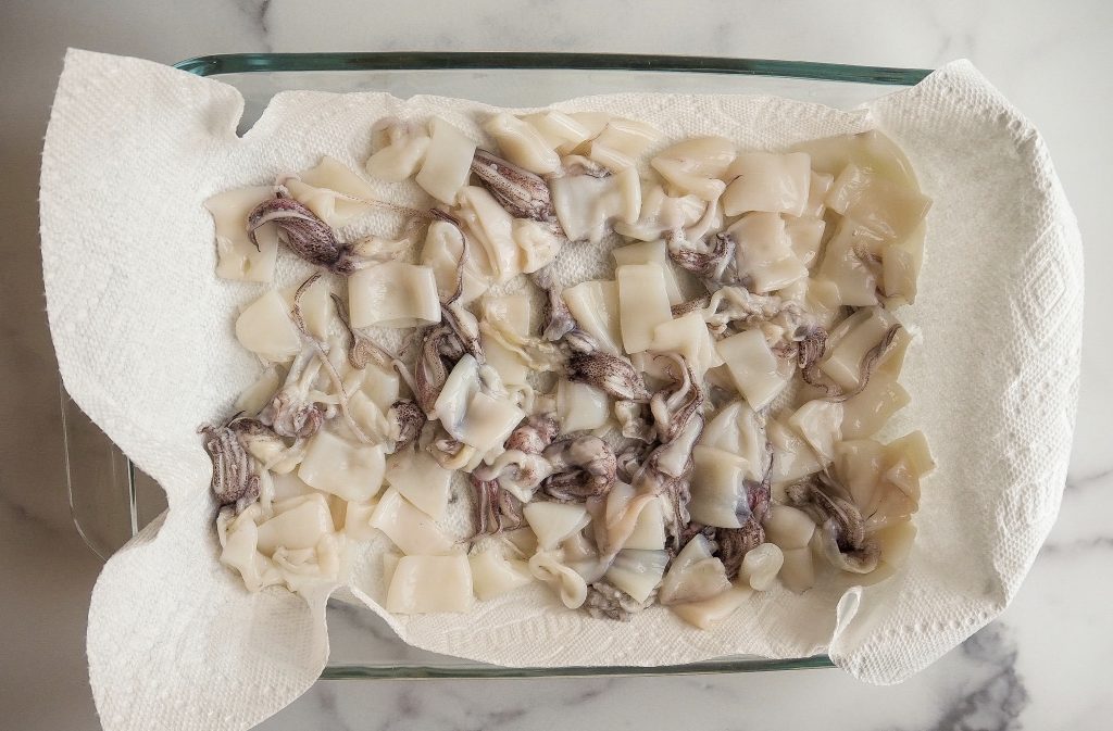 Fried Calamari Recipe - How to Make Crispy and Delicious Calamari!